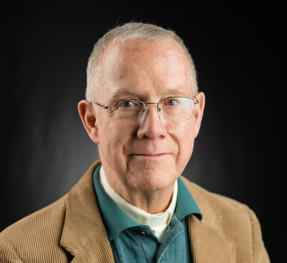 Fr. Ken Krall Not Letting Age Stop Him | Gonzaga University