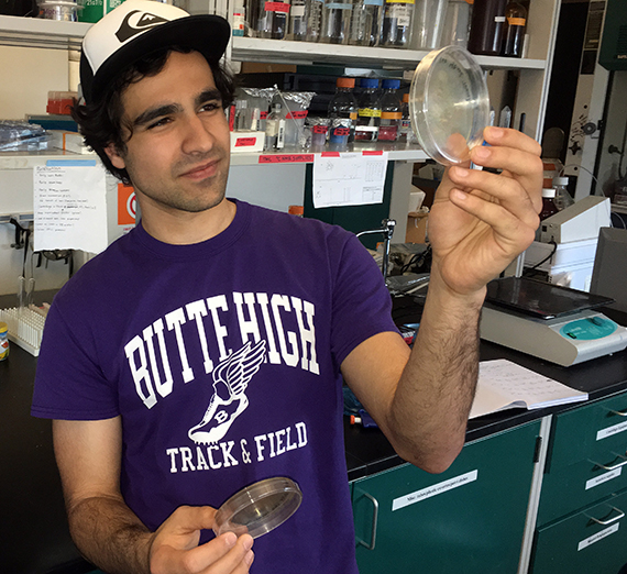 Alumnus Chad Hicks Takes Science in Action to Baltimore | Gonzaga ...